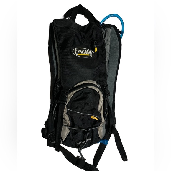 Camelbak | Bags | Camelback Lobo Hydration Pack W Bladder 2l | Poshmark